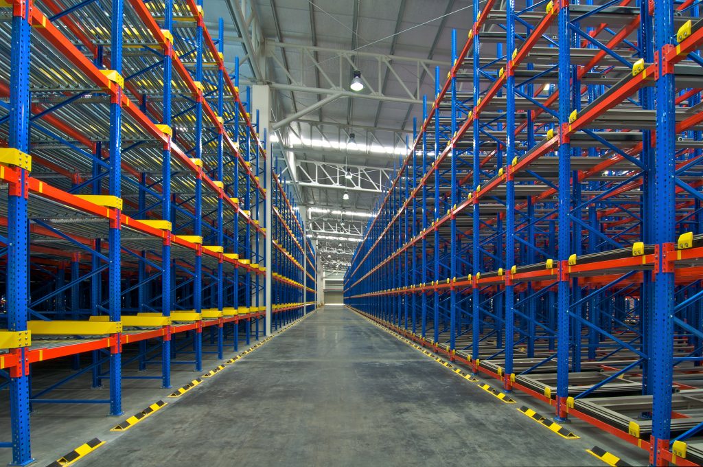 Warehouse Racking Uprights: Maximize Your Storage Efficiency - Saudi Racks
